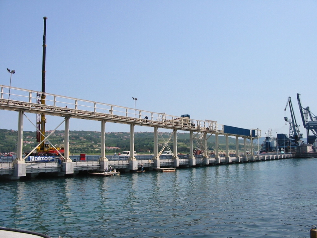 Avtomat d.o.o. | Transport system in the European Energy Terminal in ...